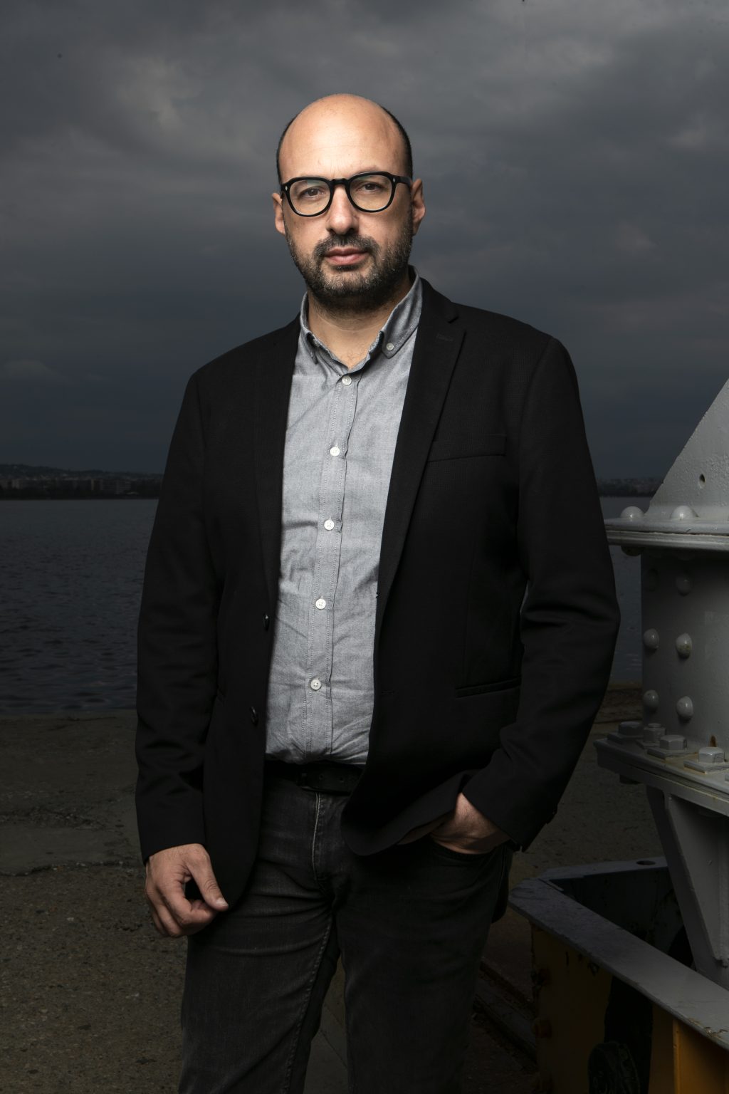 MATAROA | Dimitris Nakos | Portrait